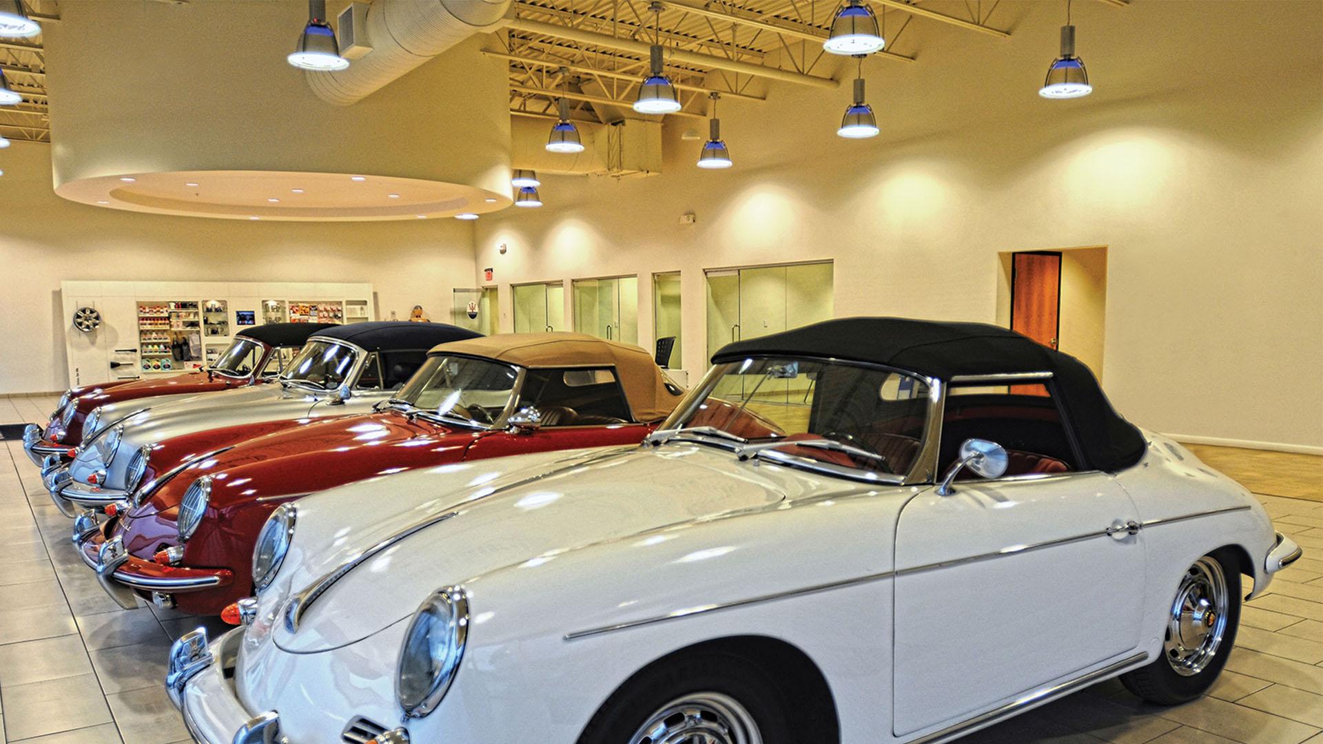 Belaro Reflector™ Suspended Configurator